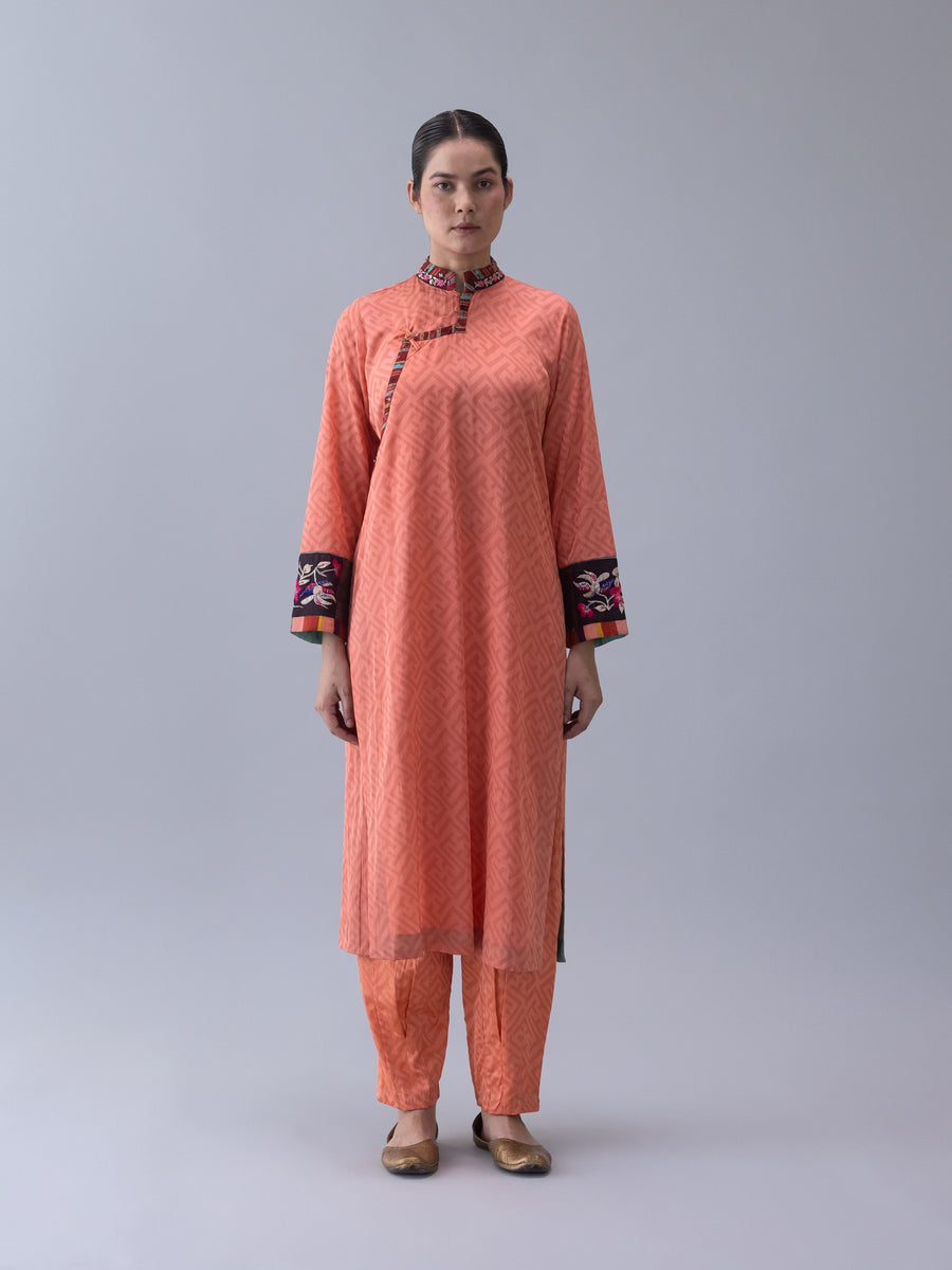 Layap Peach Kurta – Shades of India Crafts PVT LTD